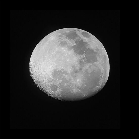 Moon-Egg - Elke Schulz Photography